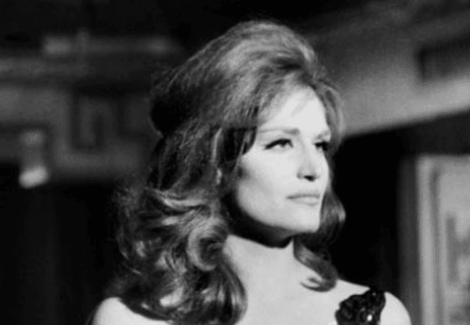 Women Who Committed Suicide | List of Famous Female Suicides