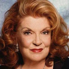 Celebrities Born in 1934 | List of Famous Men & Women Born in 1934