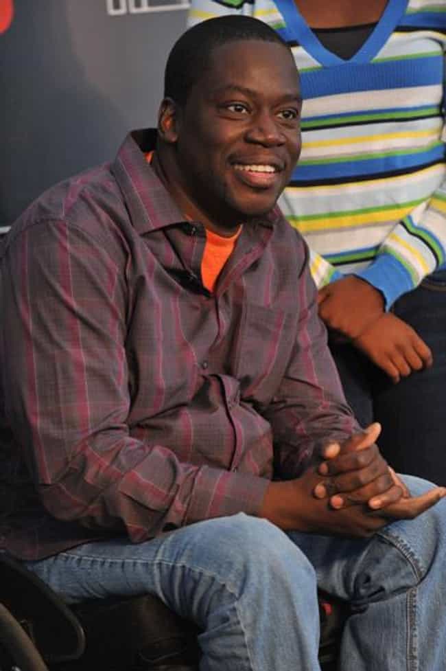 Daryl Mitchell Standing