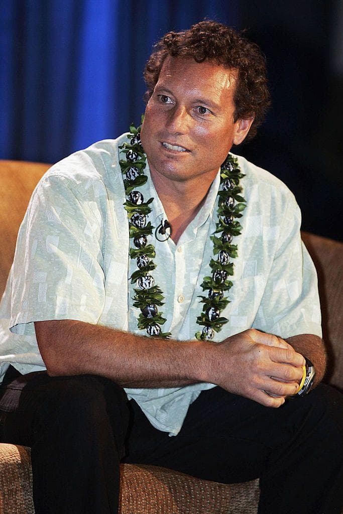 Famous Male Surfers | List of Top Male Surfers