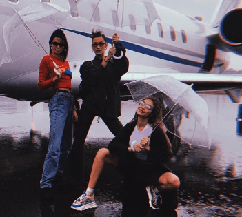 25 Celebrities Who Are Friends With Kendall Jenner