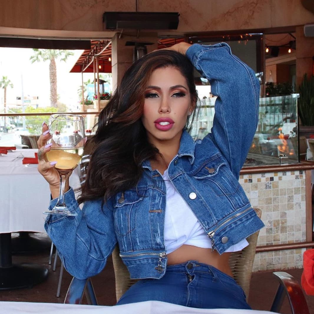 Carmen Ortega And Reggie Bush