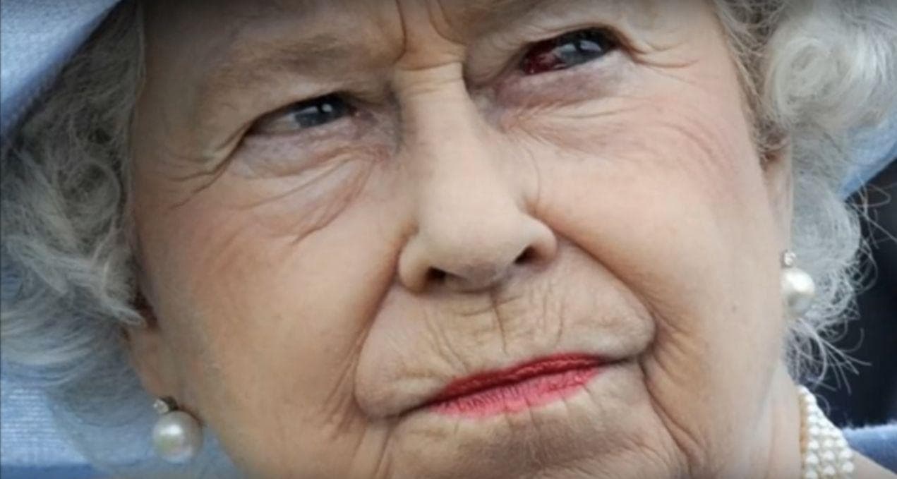 25 Photos That Almost Certainly Contain Real Lizard People