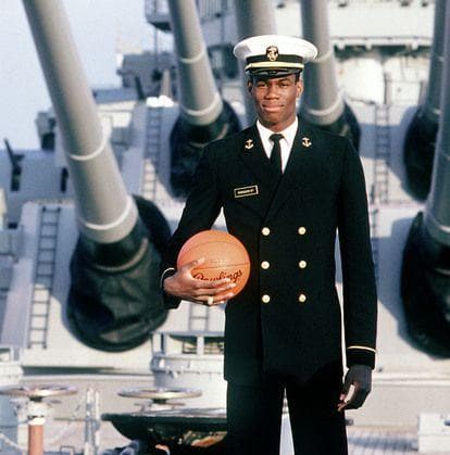 25 Professional Athletes Who Served in the Military