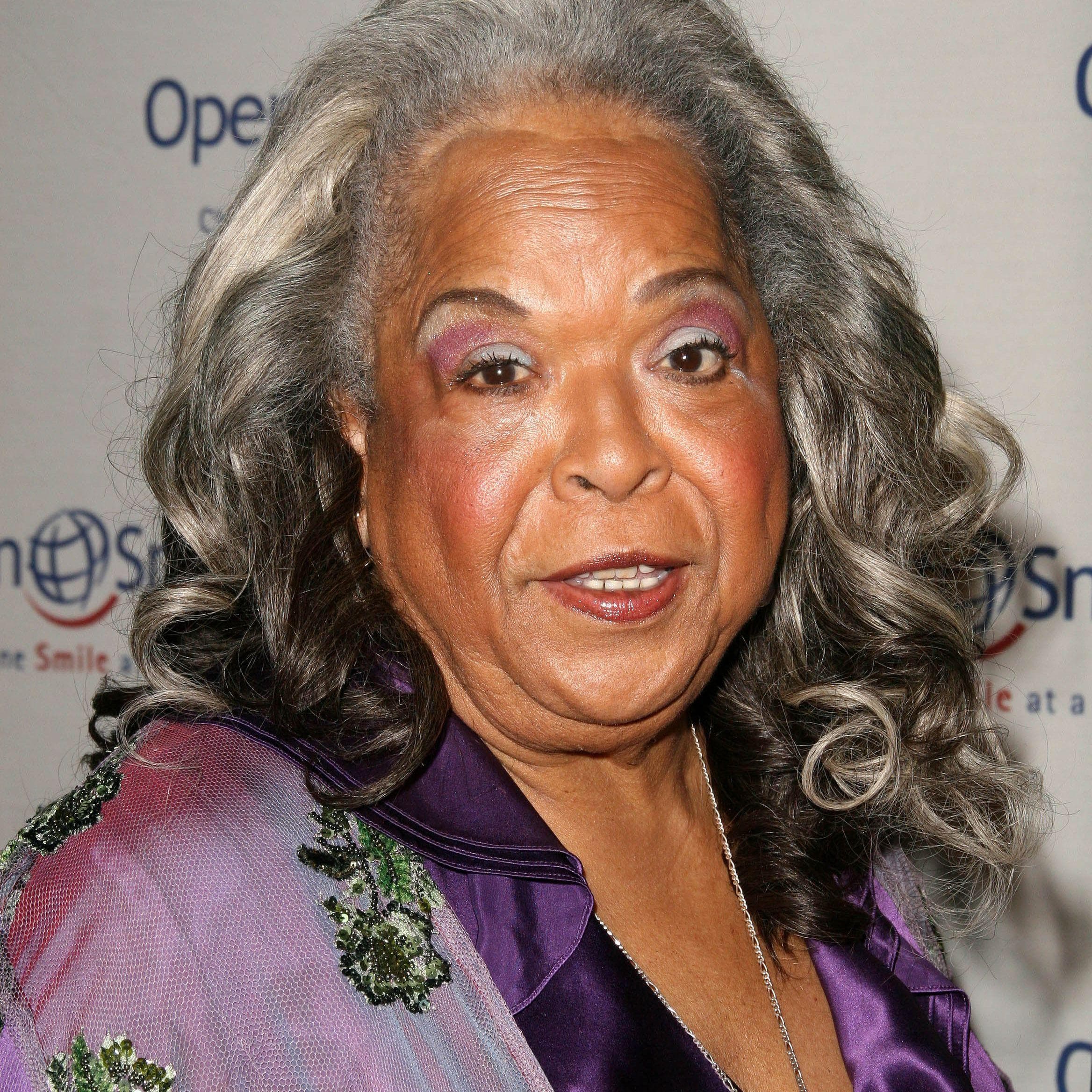 Famous Female Talk Show Hosts | List of Top Female Talk Show Hosts