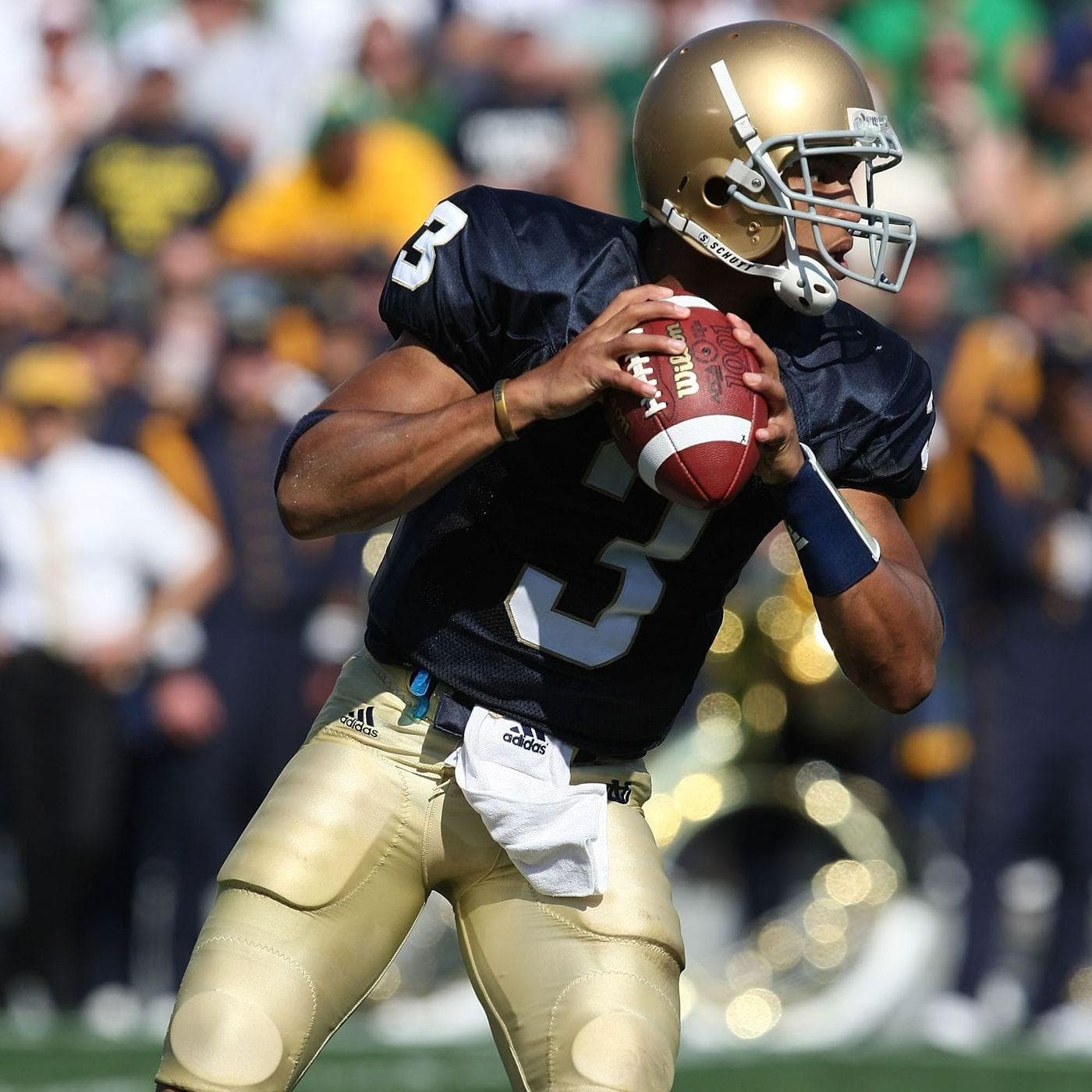 Celebrities Born in 1988 | List of Famous Men & Women Born in 1988