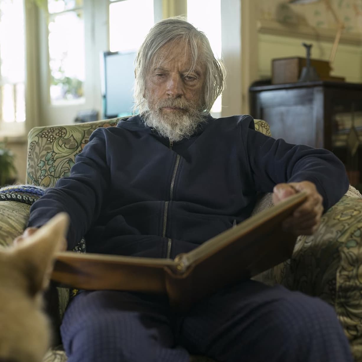 Every Scott Glenn Role That Prepared Him for Jim Hollinger in The White ...