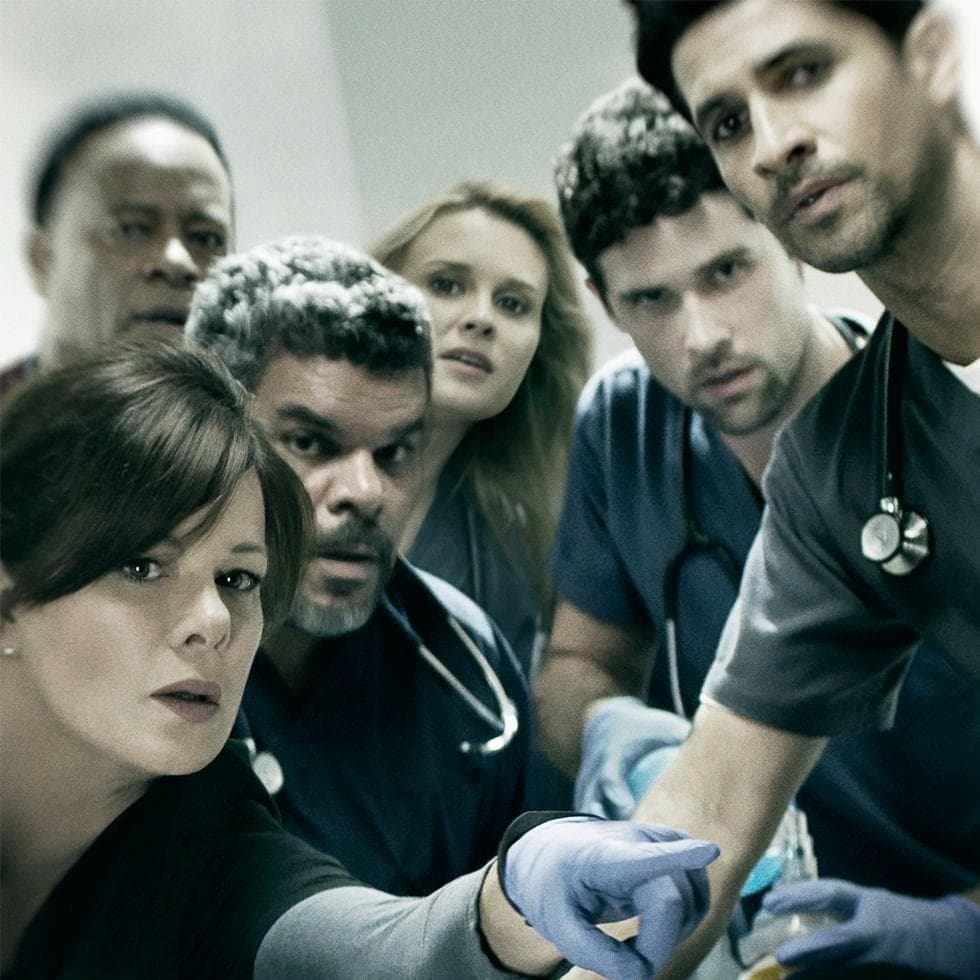 Medical Dramedy TV Shows & Movies Like 'Nurse Jackie' All Fans Should Watch