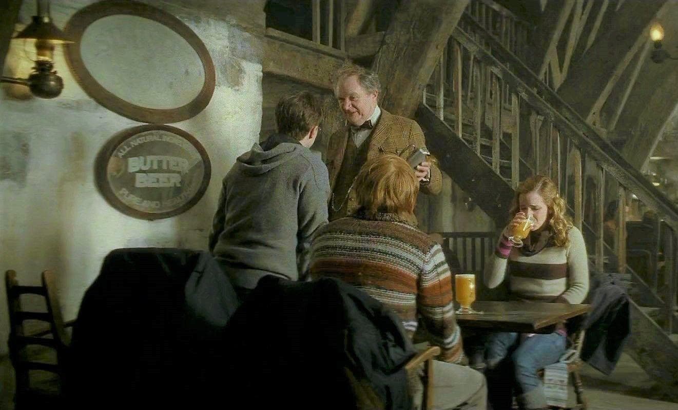 Fictional Restaurants We’d Love To Eat At