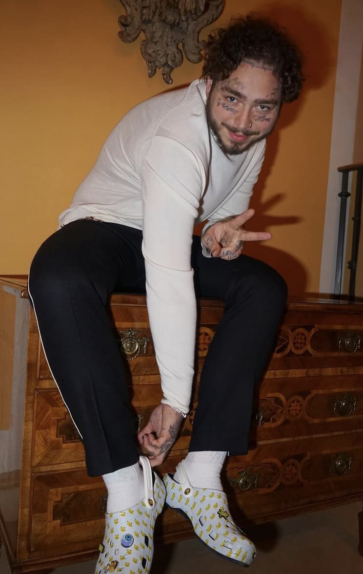 Celebrities Wearing Crocs