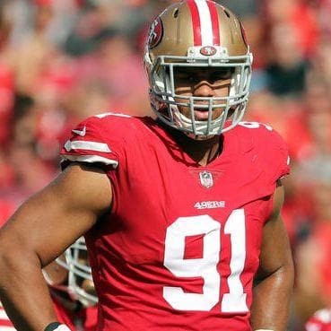 The 25+ Tallest NFL Players Right Now, Ranked