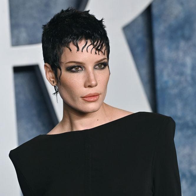 The 100+ Best Female Singers Right Now, Ranked