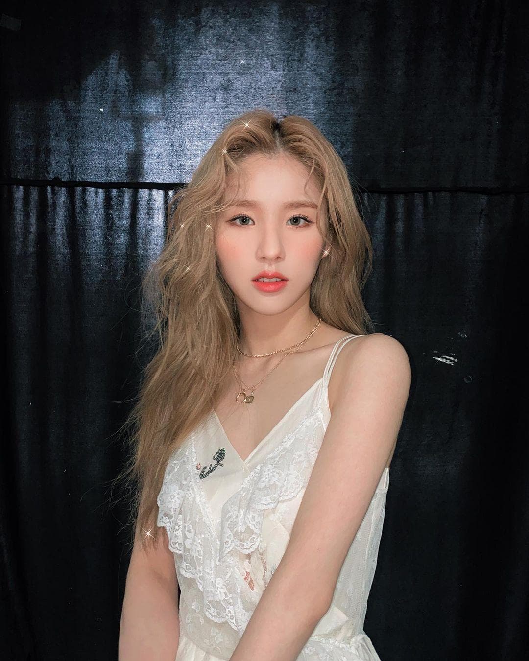 4minute Hyuna Selca 2022