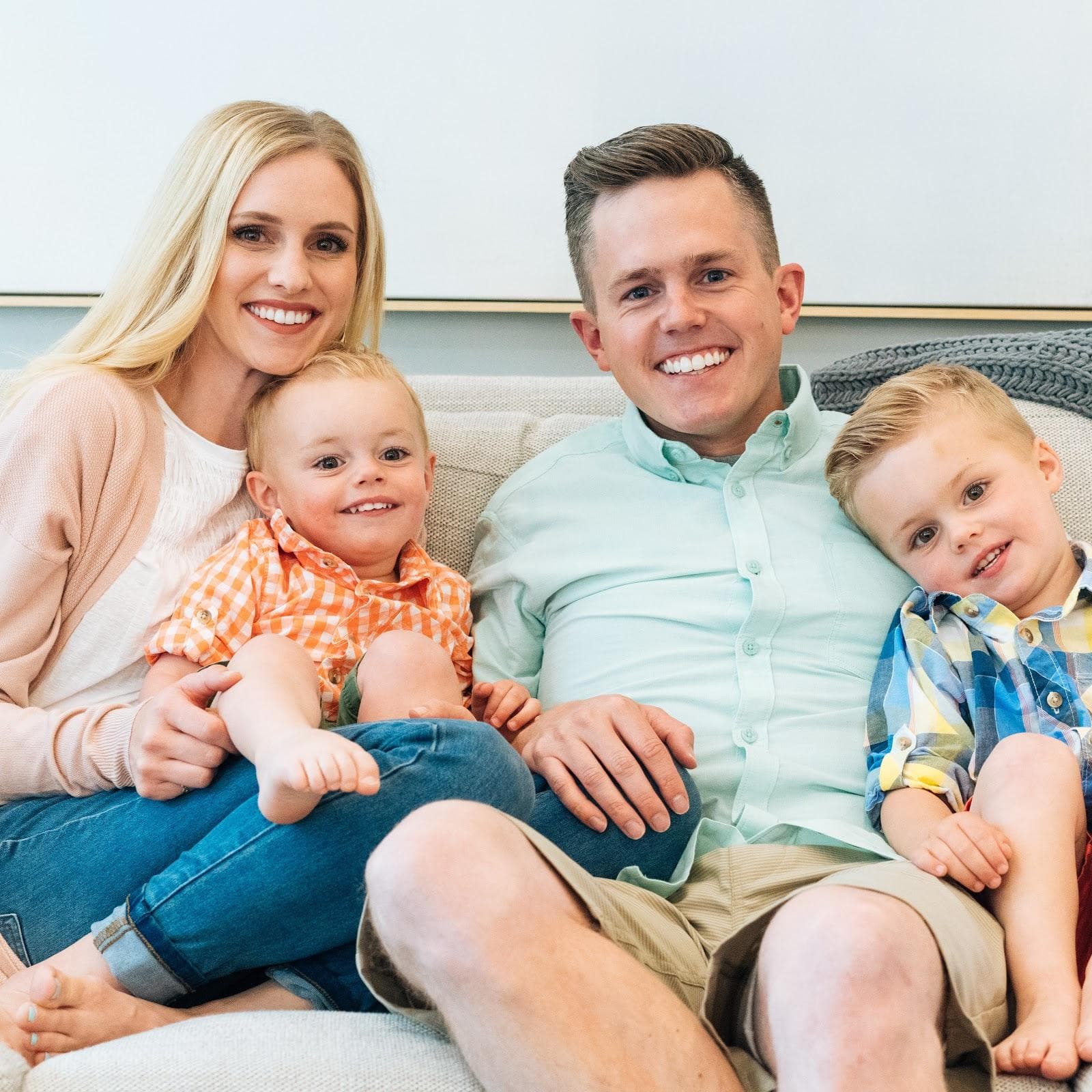 20 Best Family Vlogging Channels | List of YouTube Families Who Vlog