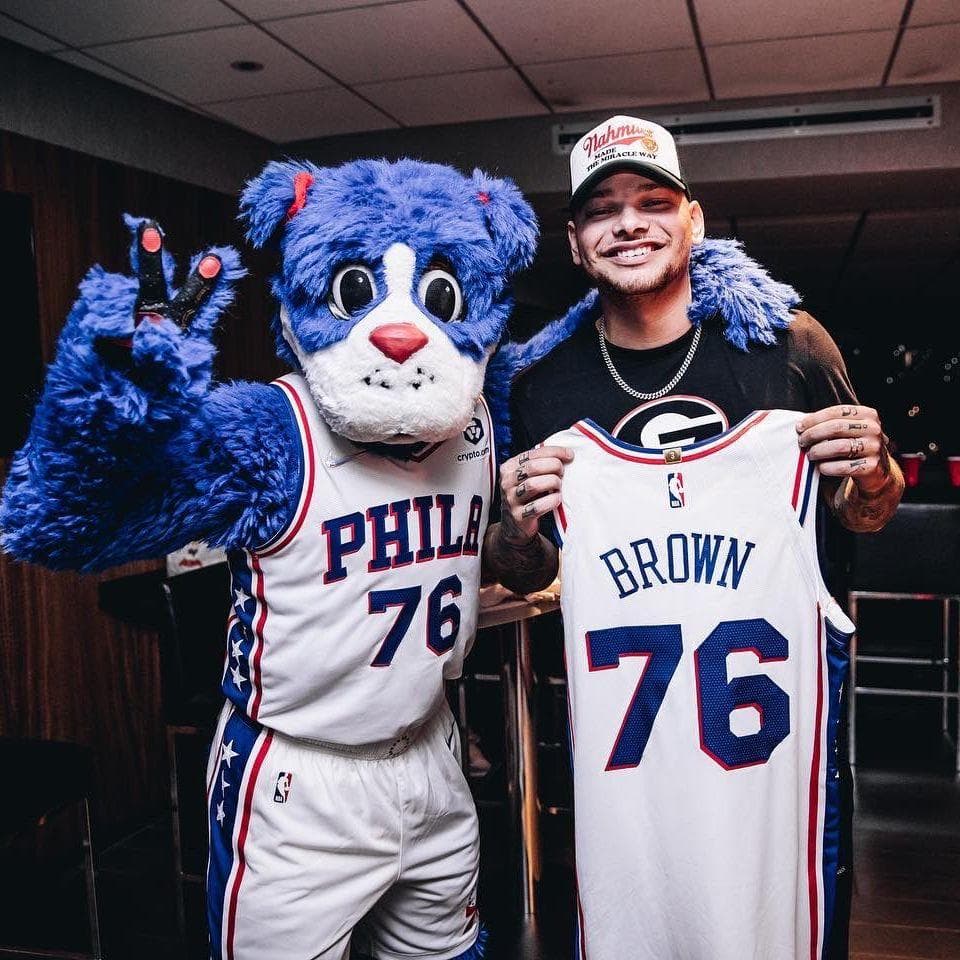 Celebrity Sixers Fans | Celebrities at Philadelphia 76ers Games