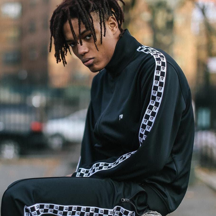 The 20 Best Streetwear Brands | Coolest Men's Streetwear Clothing