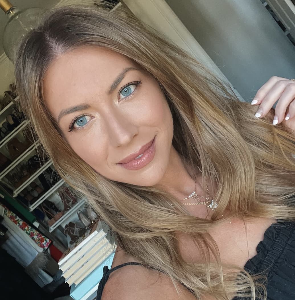 13 Celebrities With Chin Implants