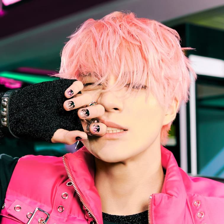 The 25+ Best K-pop Idols With Pink Hair, Ranked By Fans