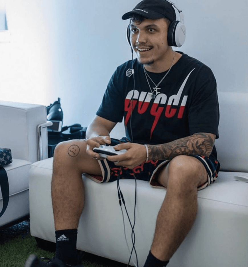 Famous YouTubers Who Are Aquariuses