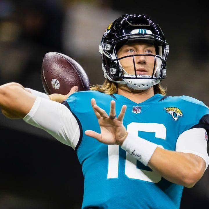 The 30 Tallest NFL Quarterbacks Of All Time, Ranked