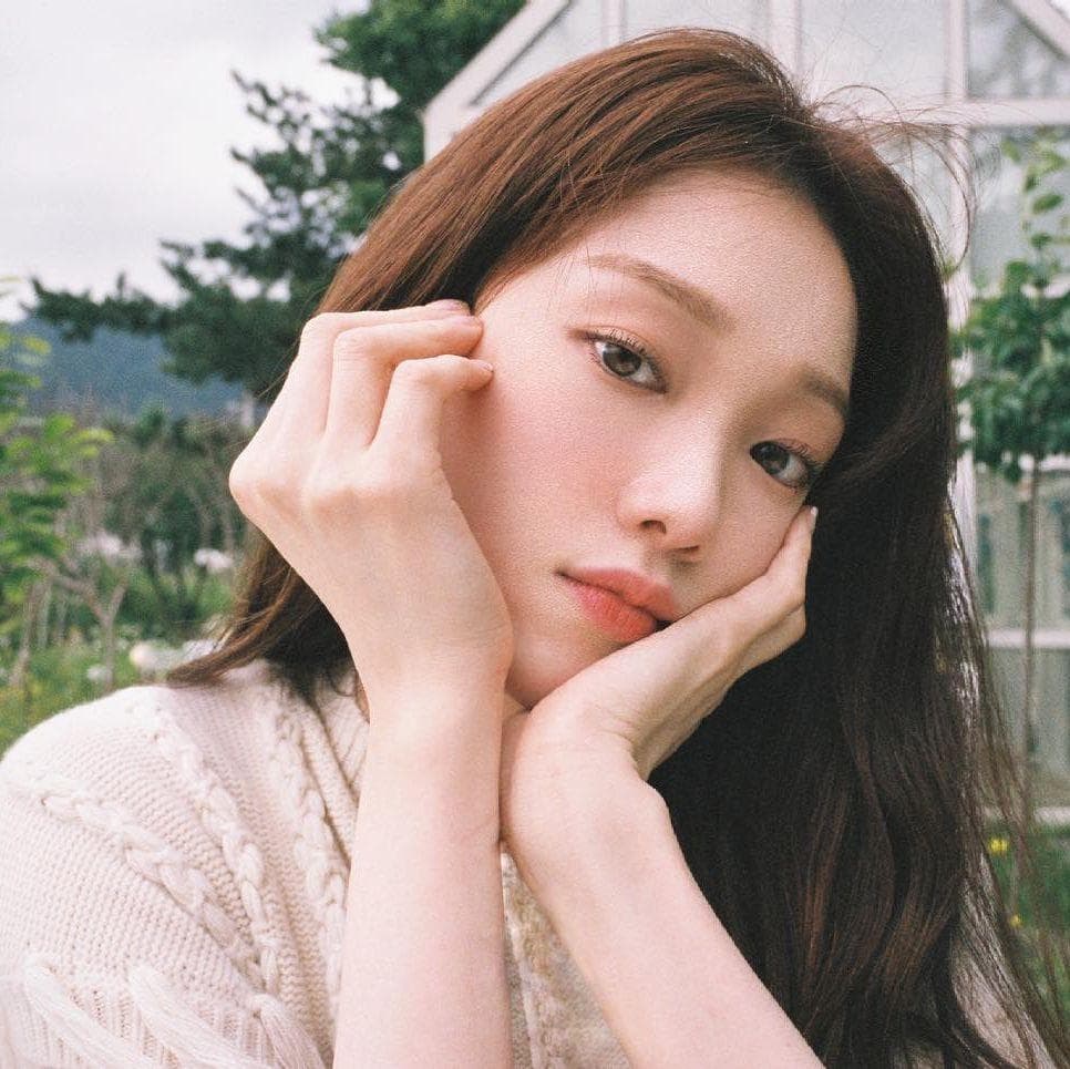 The 50+ Most Beautiful South Korean Models, Ranked