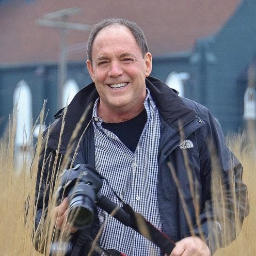 Famous Canadian Artists | List of Popular Artists from Canada