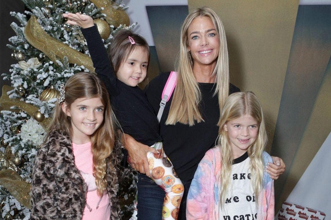 Famous Single Moms | Hollywood Mothers Raising Kids on Their Own