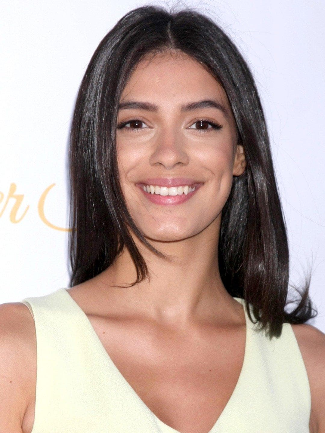 The 25 Hottest Canadian Women Ranked