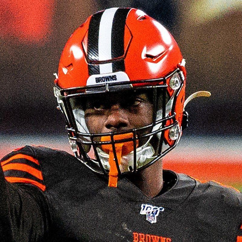 The 25+ Best Athletes Who Wore Number 26, Ranked