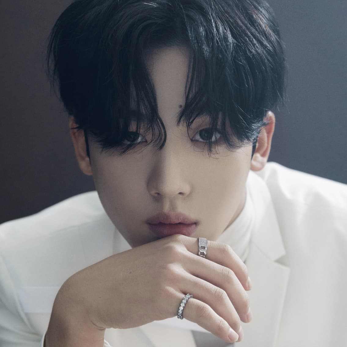 33 ISFJ K-pop Idols & Korean Celebs
