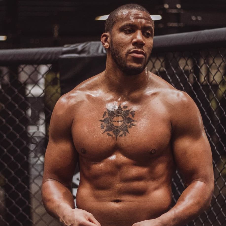 The 30 Hottest UFC Fighters Of 2024, Ranked By Fans