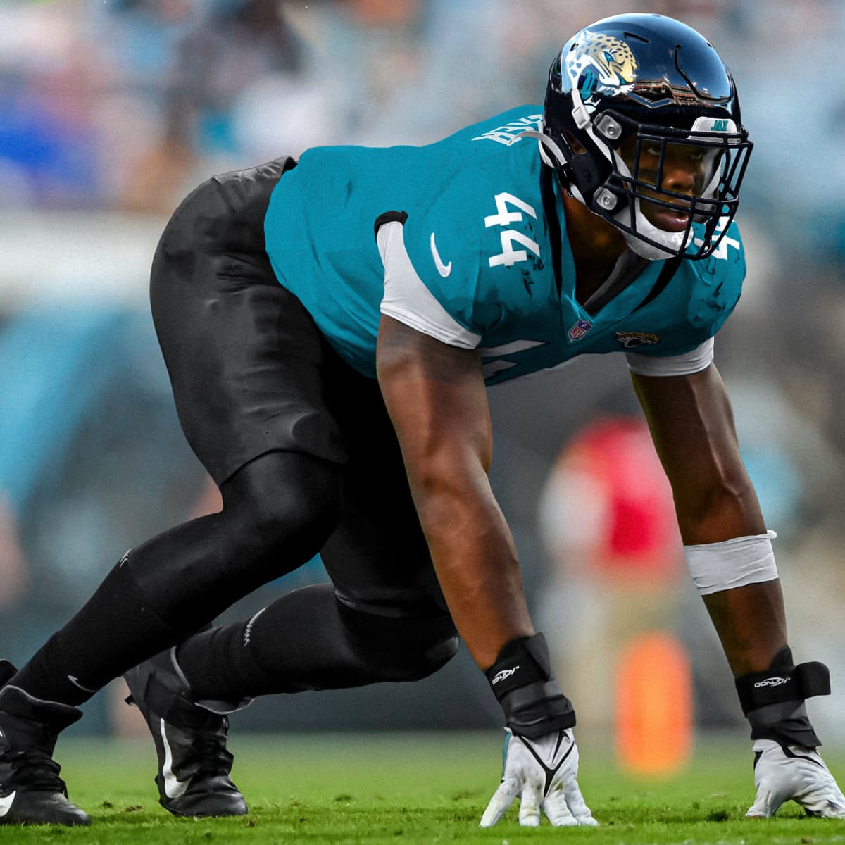 The 40+ Best NFL Linebackers Of 2022, Ranked