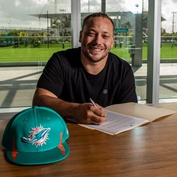 The 20 Best NFL Fullbacks Of 2024, Ranked By Fans