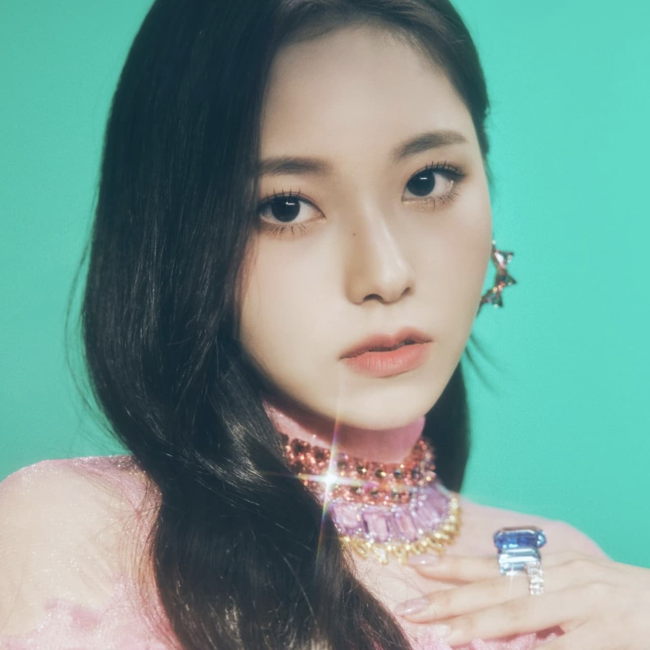 6 Female Kpop Idols Born In 2006
