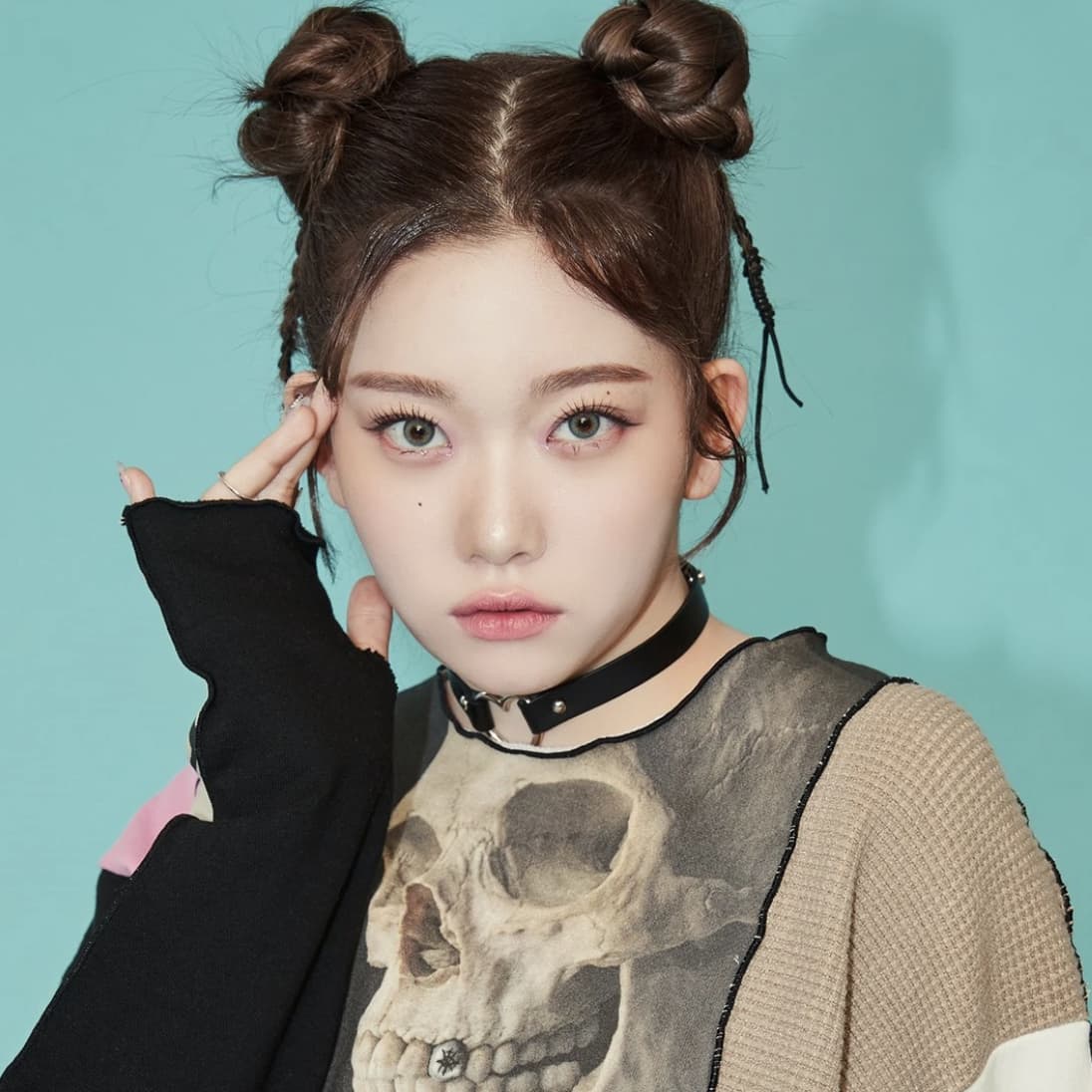 24 Female Kpop Idols Born In 2002