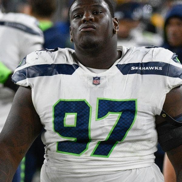 The 40 Best NFL Defensive Linemen Of 2022, Ranked