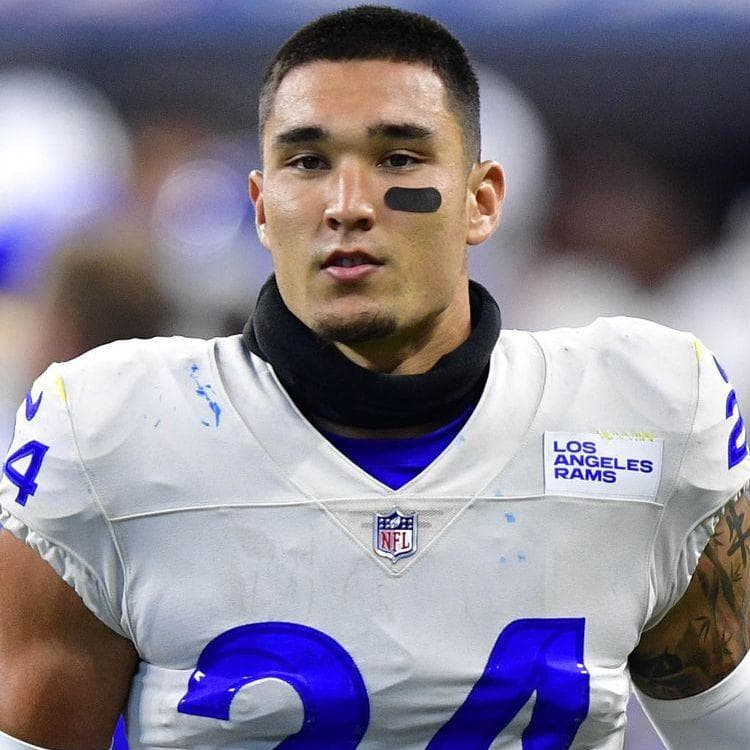 The 30+ Best Asian Football Players In NFL History, Ranked