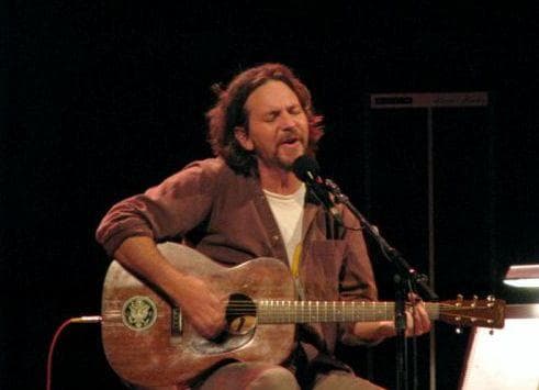 Celebrities With Absolutely Zero Controversy