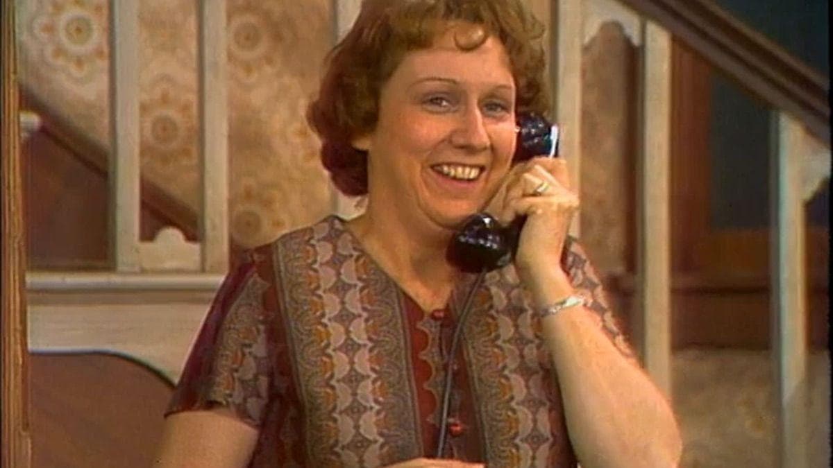 Watchworthy Fans Share The TV Character Deaths That Caught Them Off Guard