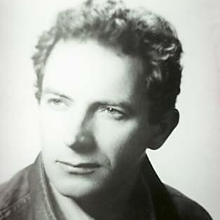 Celebrities Born in 1937 | List of Famous Men & Women Born in 1937