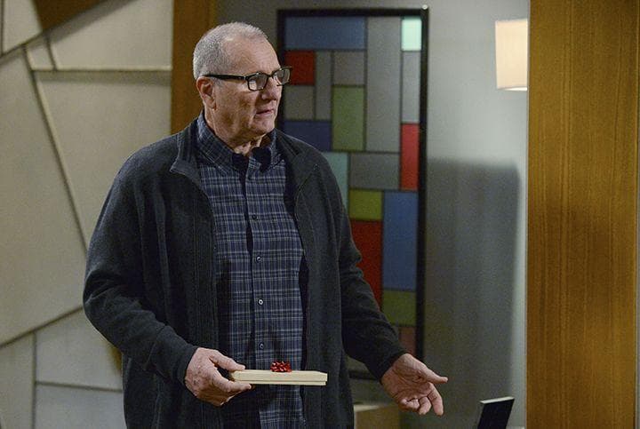 12 Cringeworthy Times Celebrities Didn't Recognize Other Celebrities