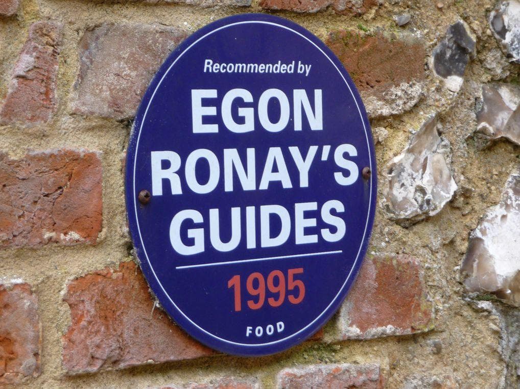 Famous Food Critics | List of the Well-Known Food Critics