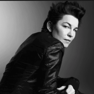 Famous Female Painters | List of Top Female Painters