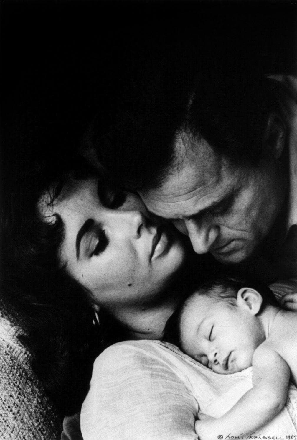 Famous Widows | List of Celebrities Who Were Widowed Young