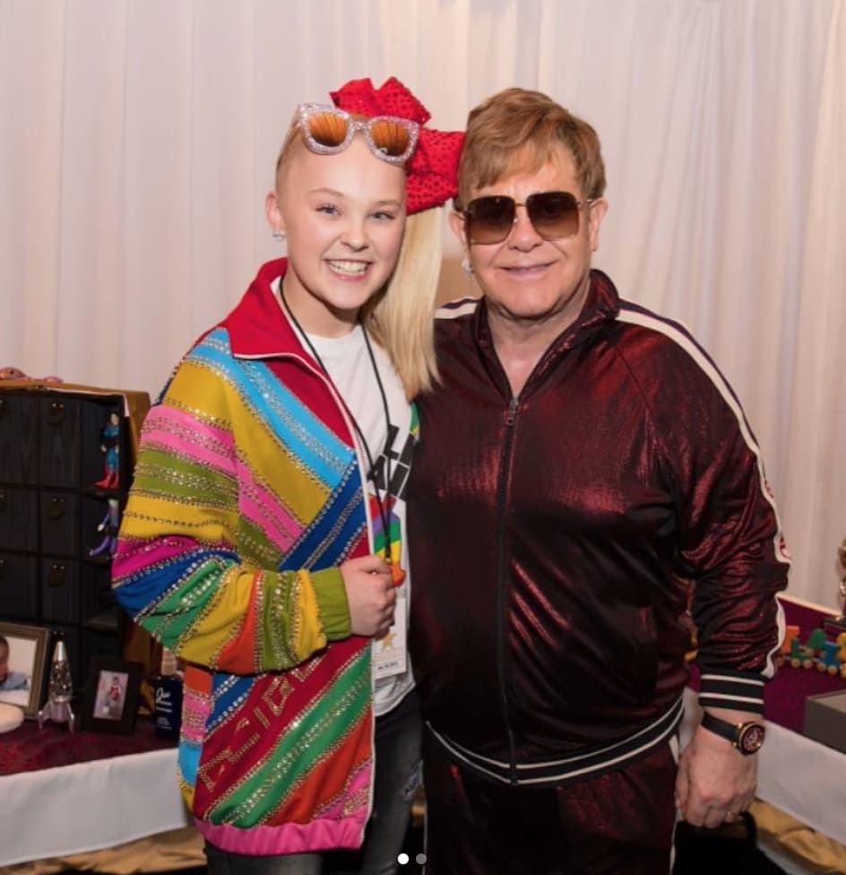 15 Celebrities Who Are Friends With JoJo Siwa, From Elton John To Miley ...