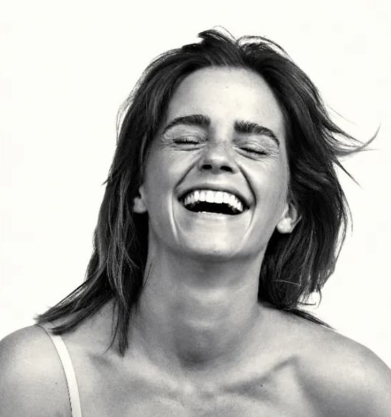 13 Celebrities Who Secretly Fixed Their Teeth With Lingual Braces