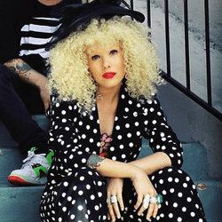 Famous Singers from Iceland | List of Top Icelandic Singers