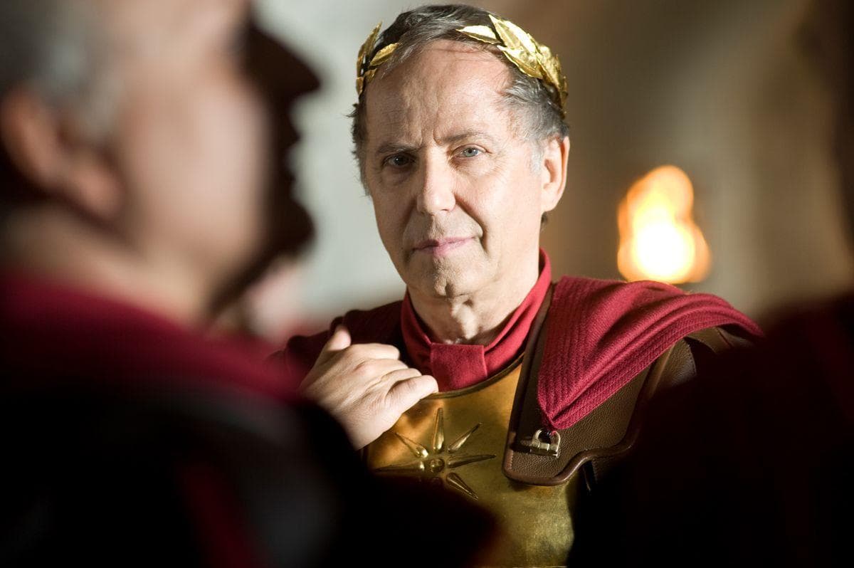 25+ Actors Who Have Played Julius Caesar In Movies & TV, Ranked
