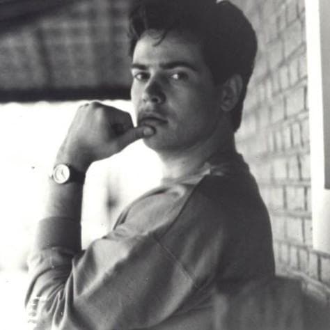 Famous Poets from Brazil | List of Top Brazilian Poets