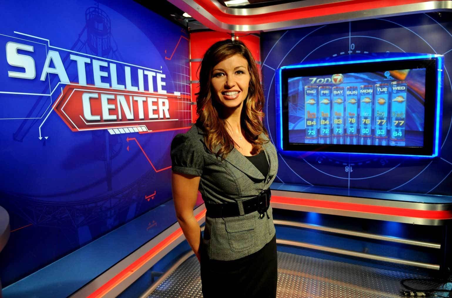 The Most Attractive Weather Girls, Ranked By Fans